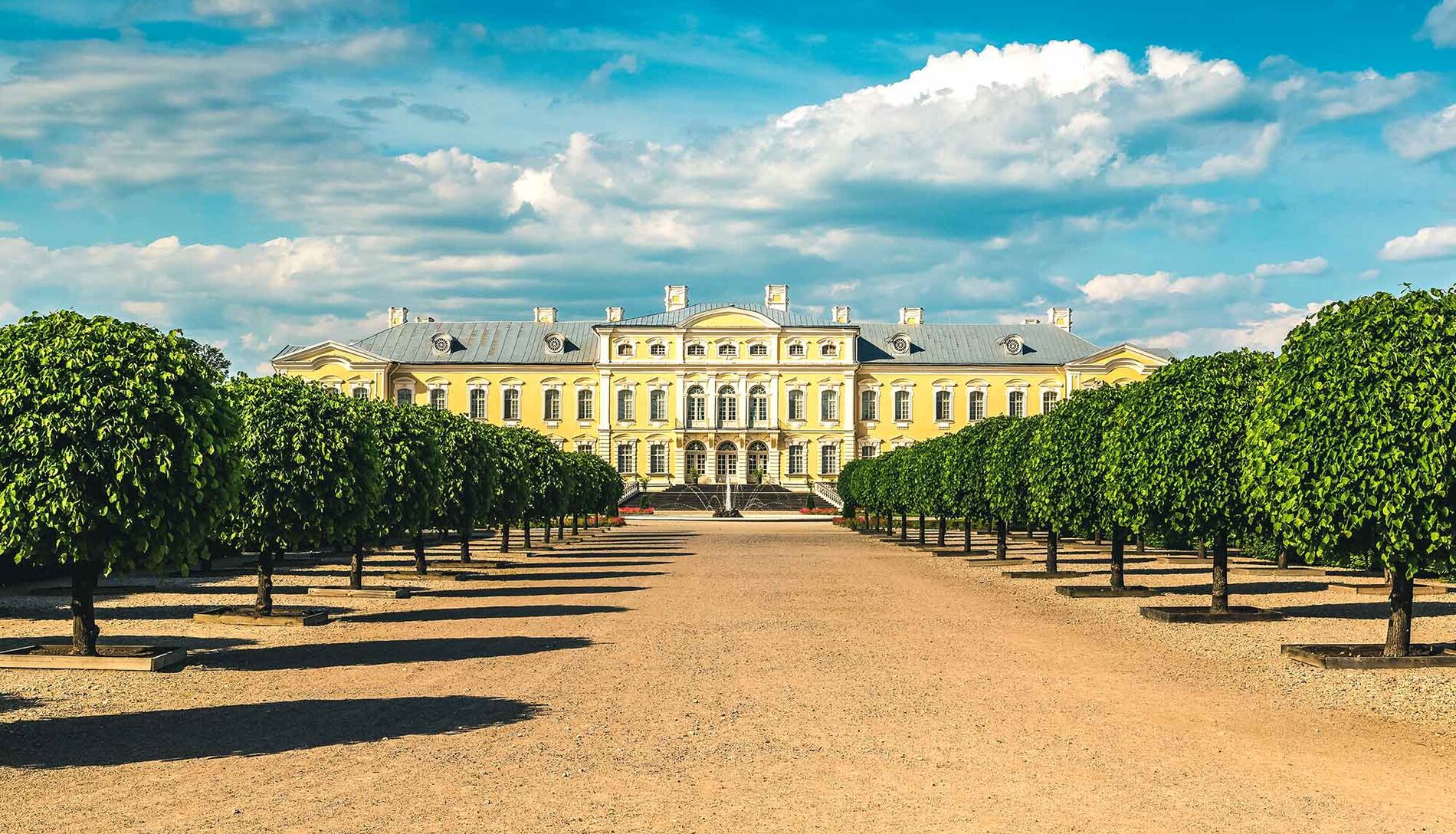 Top 6 Sehenswürdigkeiten in Lettland - WeDesignTrips